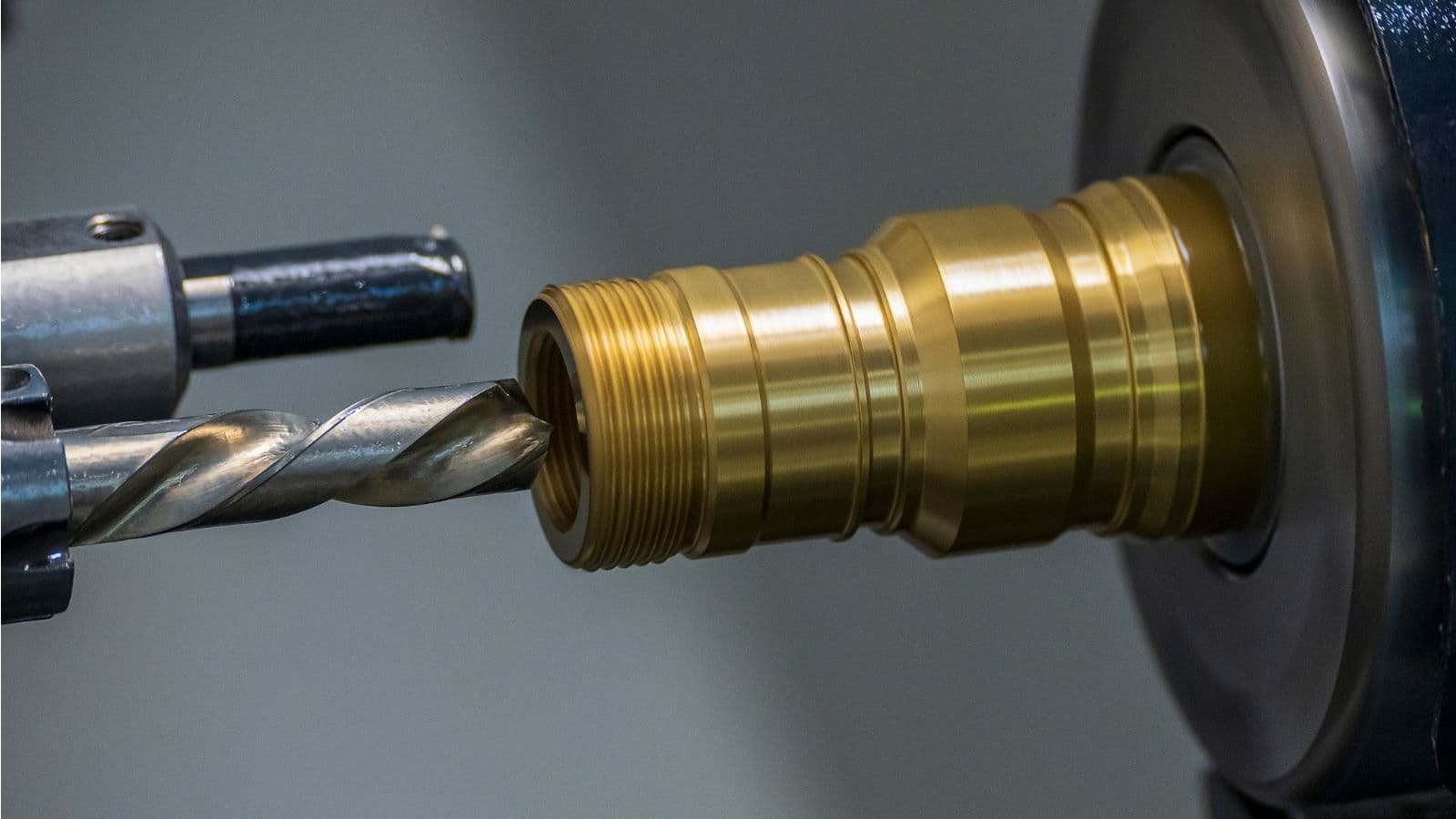 CNC-Bohren: Methoden, Varianten und Einsatzmöglichkeiten - Streametal